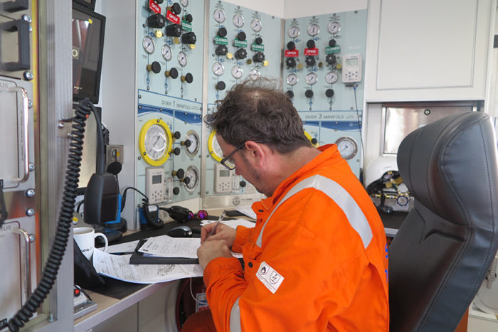 A first mission for the STAPEM Beluga - STAPEM Offshore