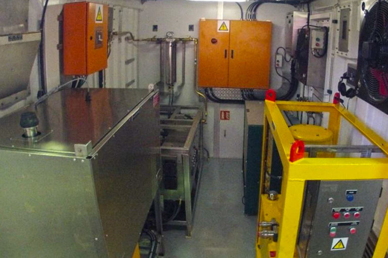 Discover our 3 diver wet bell LARS - STAPEM Offshore