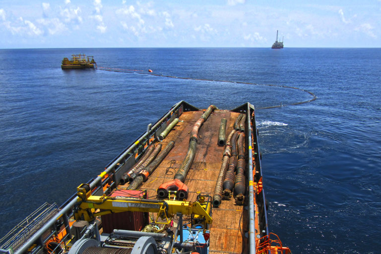 Hoses services - STAPEM Offshore